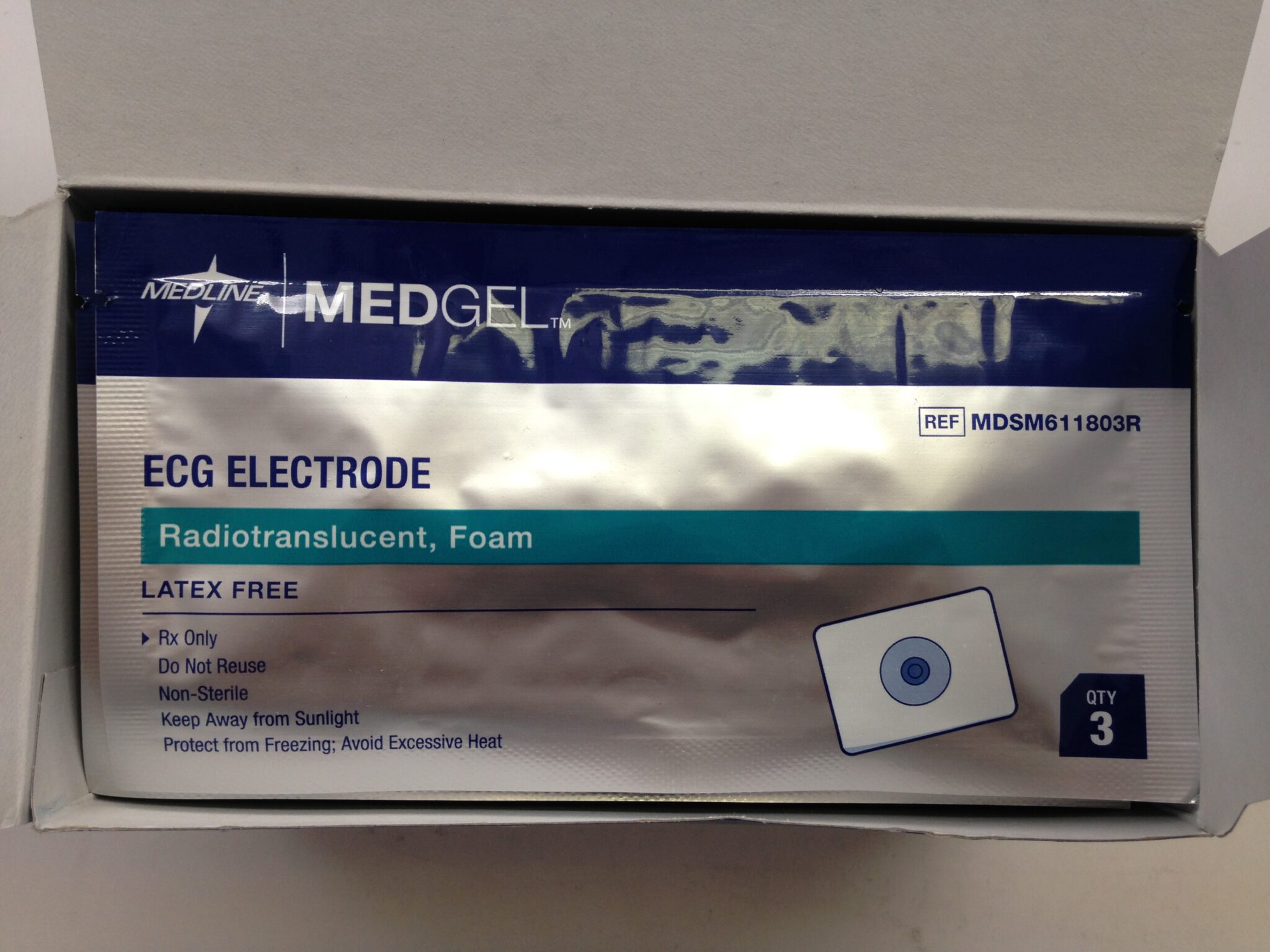 MEDLINE MDSM611803R Radiotranslucent, Foam ECG Electrode (60/Box) - GB ...