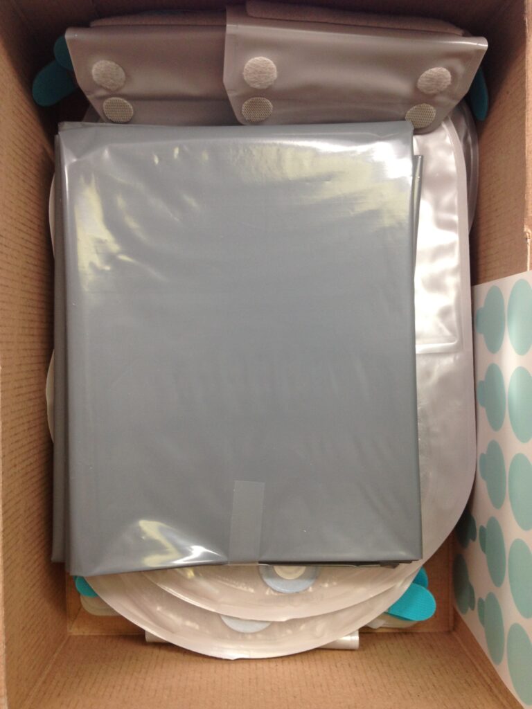 COLOPLAST 12273 SenSura Mic Flex Ostomy Pouch, 2-Piece EasiClose WIDE ...