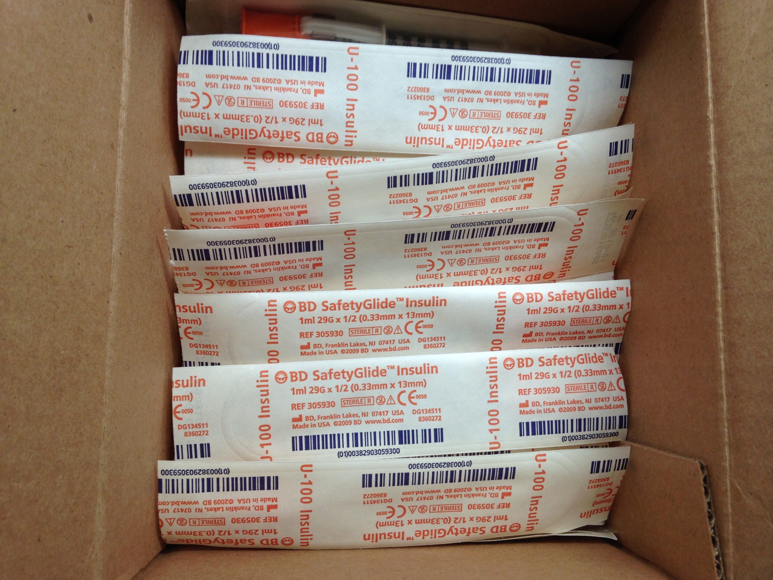 BD 305930 SafetyGlide Insulin, U-100 Insulin Syringe, 1mL, 29G, 1/2 (75 ...