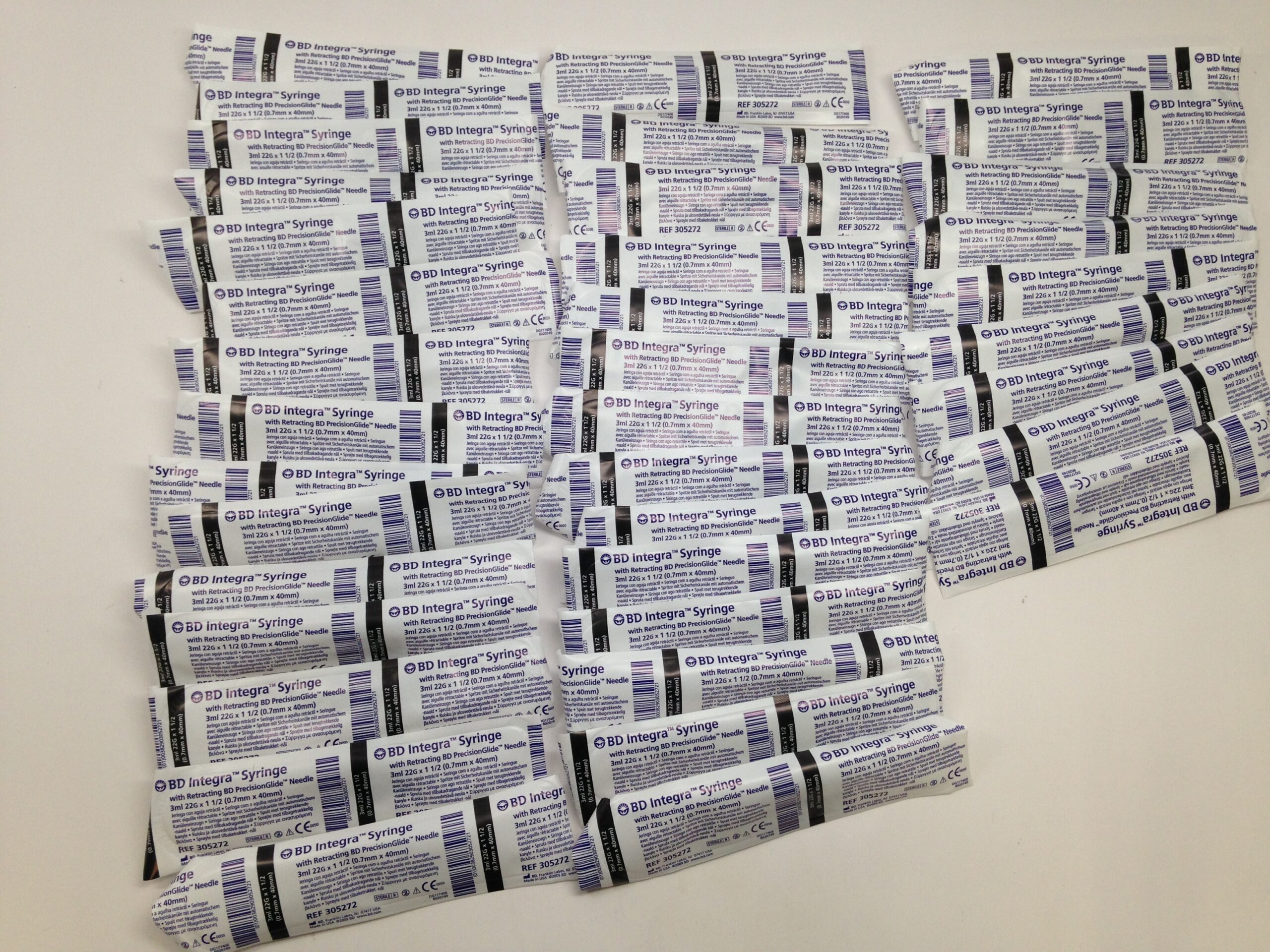 BD 305272 Integra Syringe With Retracting PrecisionGlide Needle, 3mL ...