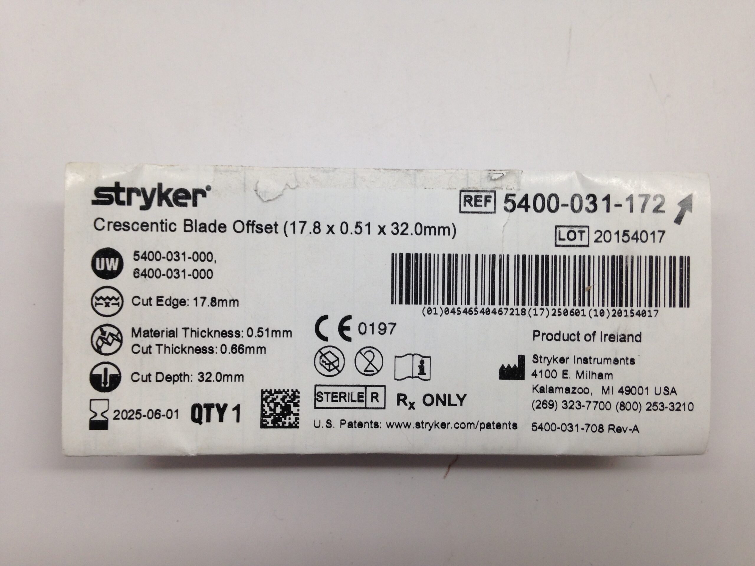 STRYKER 5400-031-172 Crescentic Blade Offset, 17.8 x 0.51 x 32.0mm (X ...