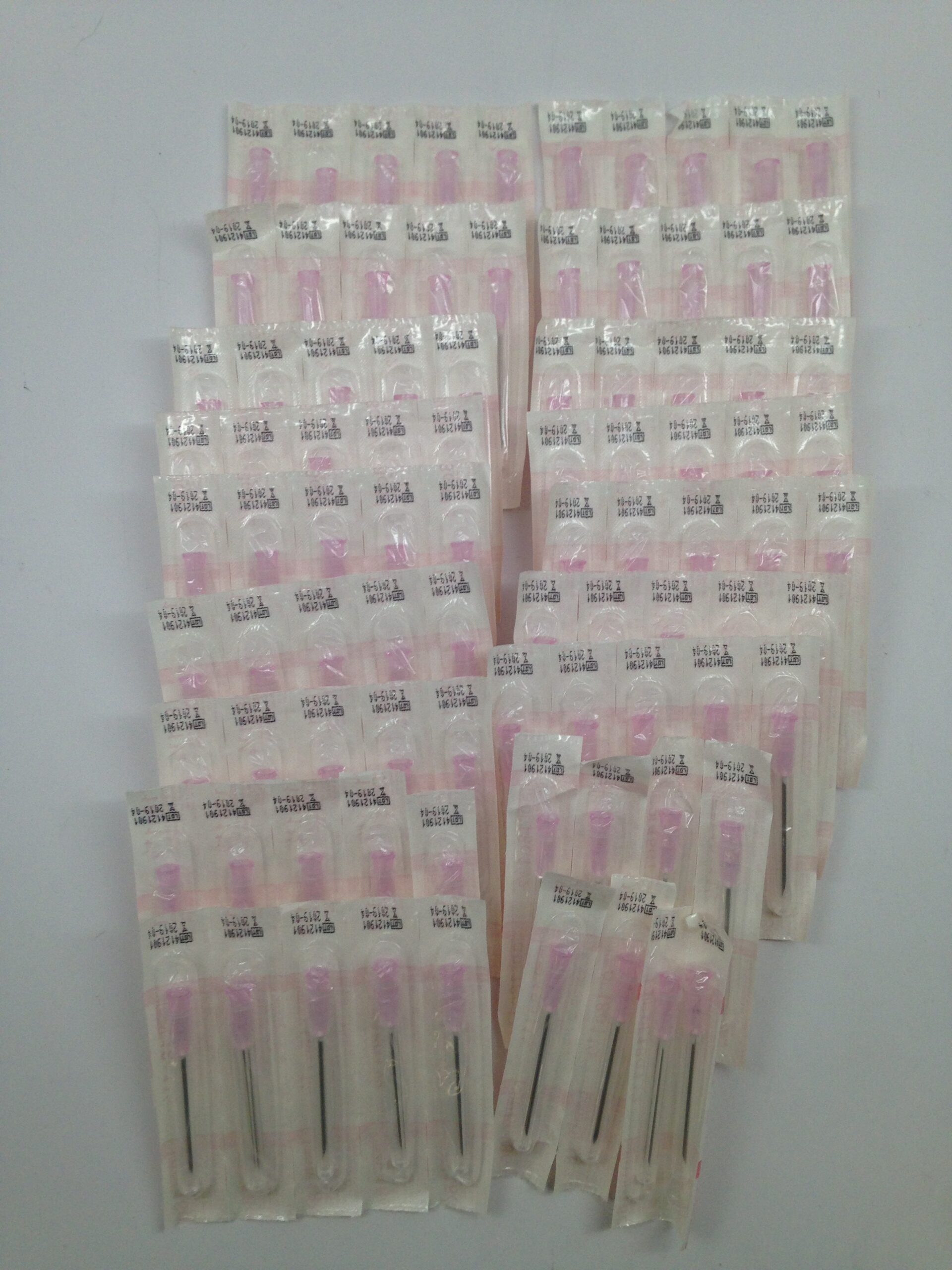 BD 305196 PrecisionGlide Needle, 18G x 1 1/2 (90/Box) (X) - GB TECH USA