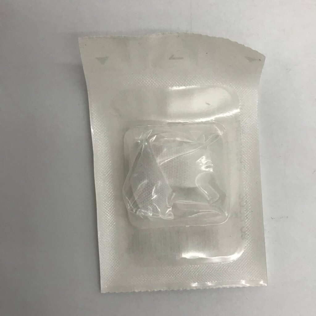 COVIDIEN 7832AMD Curity AMD Antimicrobial Packing Strips, 1/2in x 3in ...