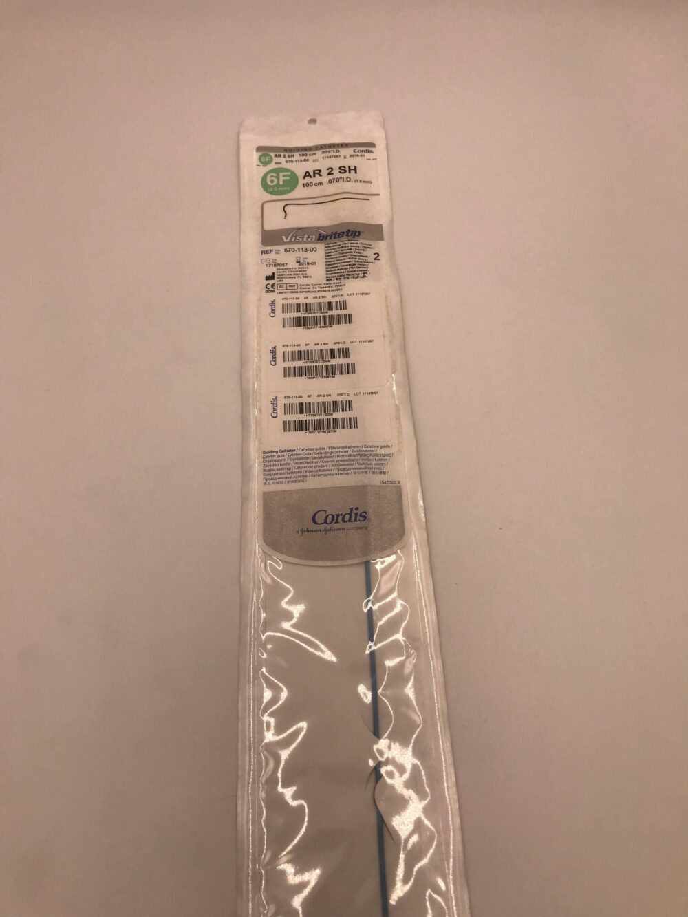 CORDIS 670-113-00 Vista Britetip Guiding Catheter AR 2 SH, 6F (X) - GB ...