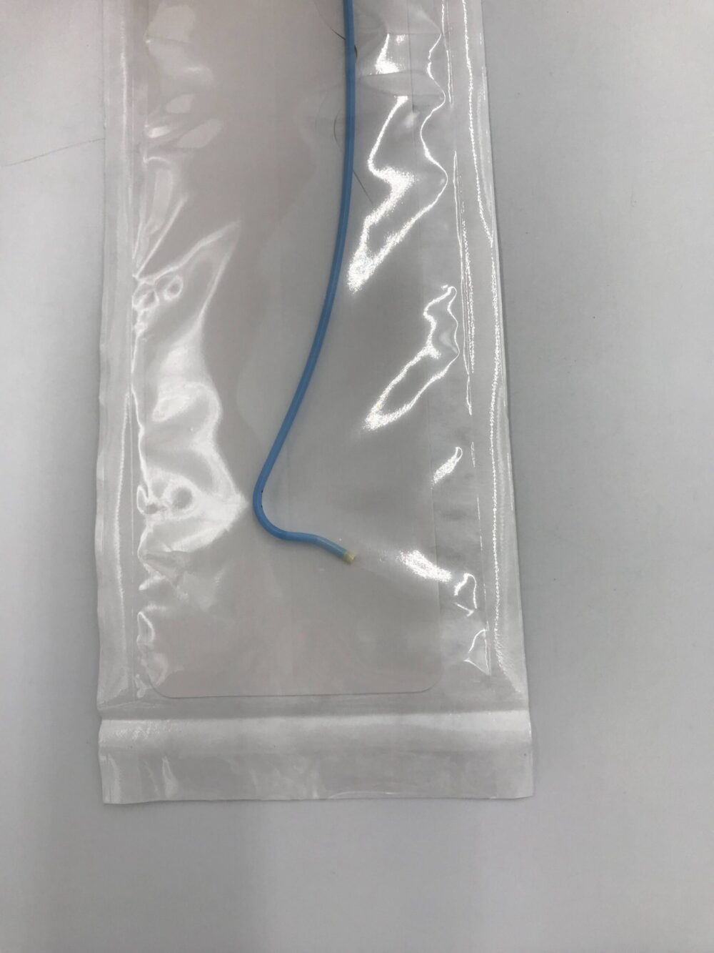 CORDIS 670-113-00 Vista Britetip Guiding Catheter AR 2 SH, 6F (X) - GB ...