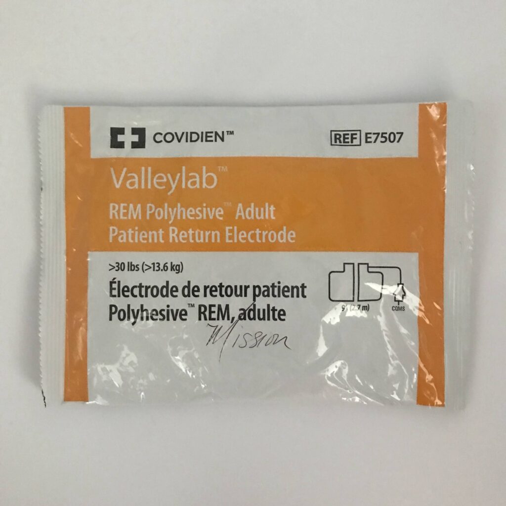 COVIDIEN E7507 Valleylab REM Polyhesive Adult Patient Return Electrode ...