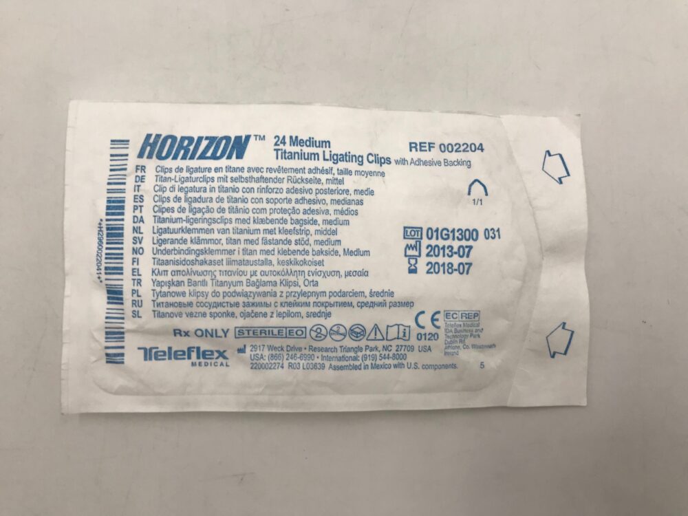 TELEFLEX 002204 Horizon Medium Titanium Ligating Clips w/ Adhesive ...