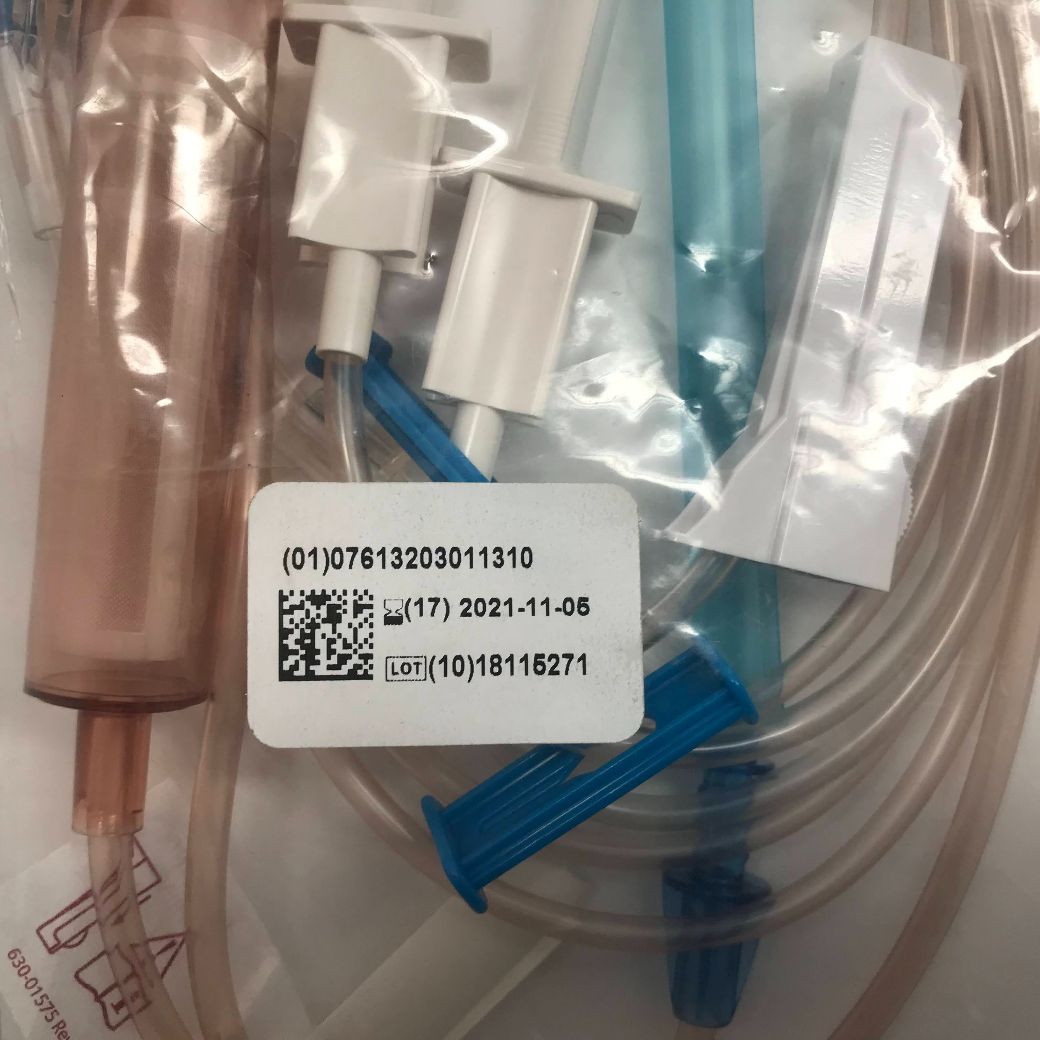 BD 2477-0000 Alaris Pump Infusion Blood Set, 180 Micron Filter ...