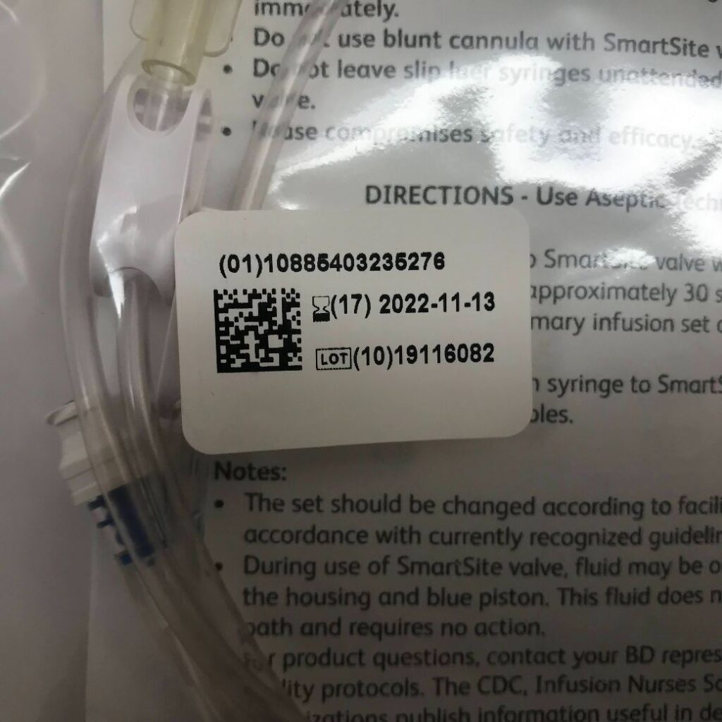 BD 37262E SmartSite Extension Set, 2 Needle-Free Valves, 6mL, 105cm ...