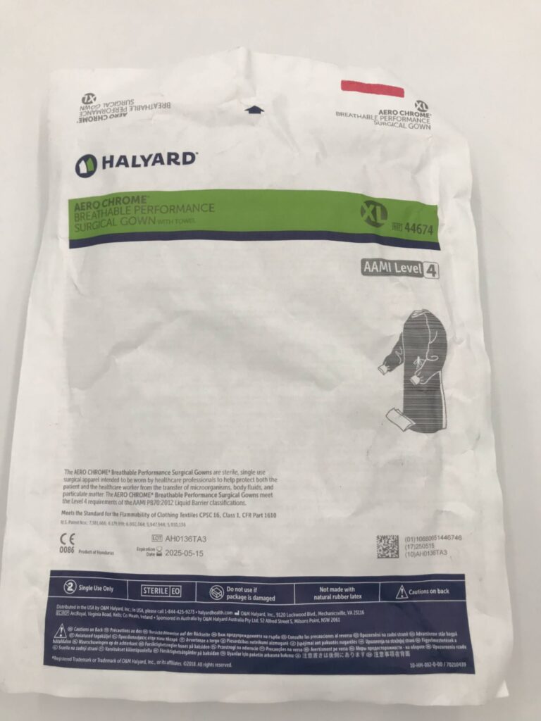 HALYARD 44674 Aero Chance Breathable Performance Surgical Gown w/ Towel ...