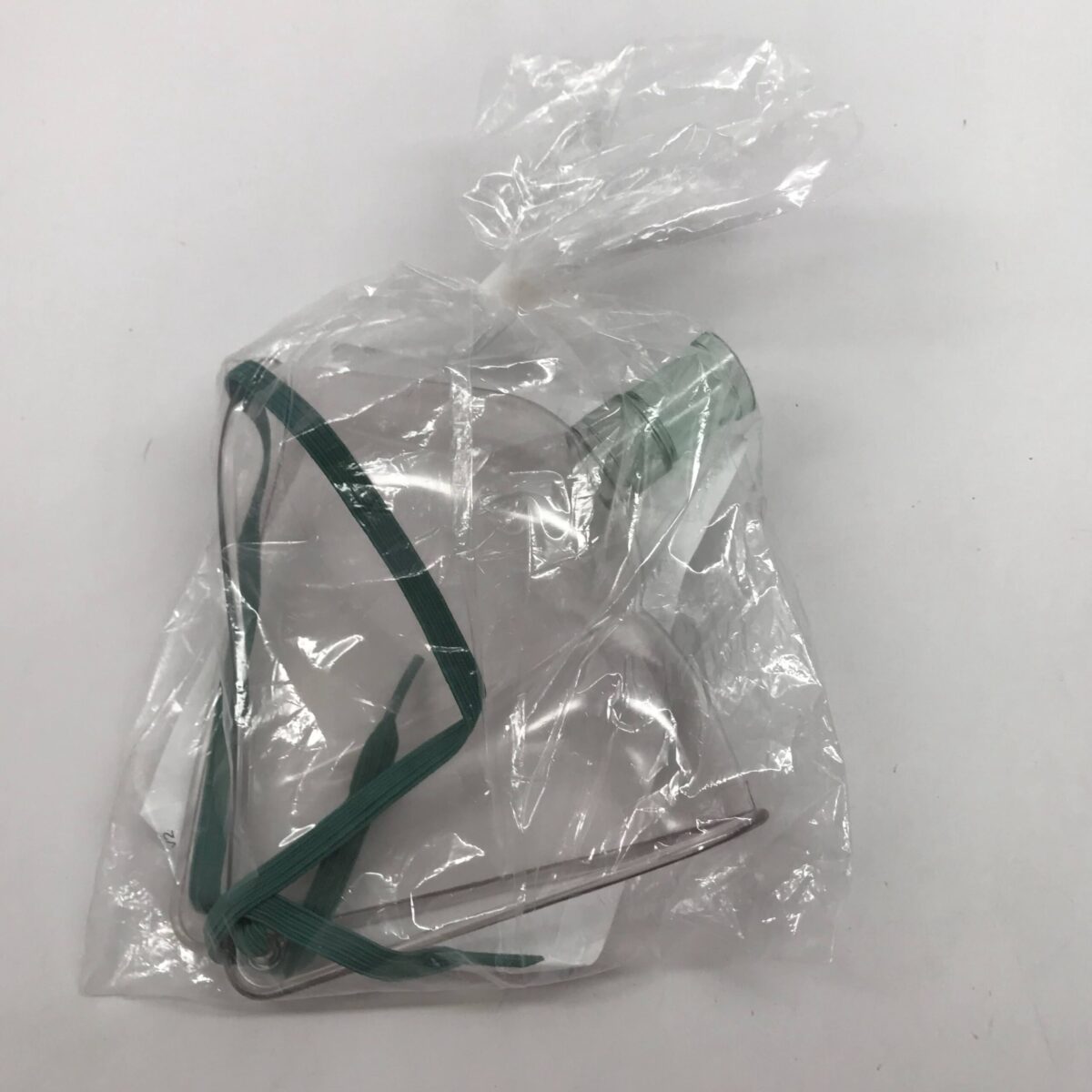 Vyaire 001220 AirLife Face Tent Mask Vinyl - GB TECH USA