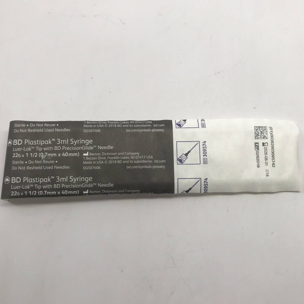 BD 309574 plastipak 3ml Syringe Luer-Lok Tip w/BD PrecisionGlide Needle (22G x 1 1/2) (0.7mm x ...