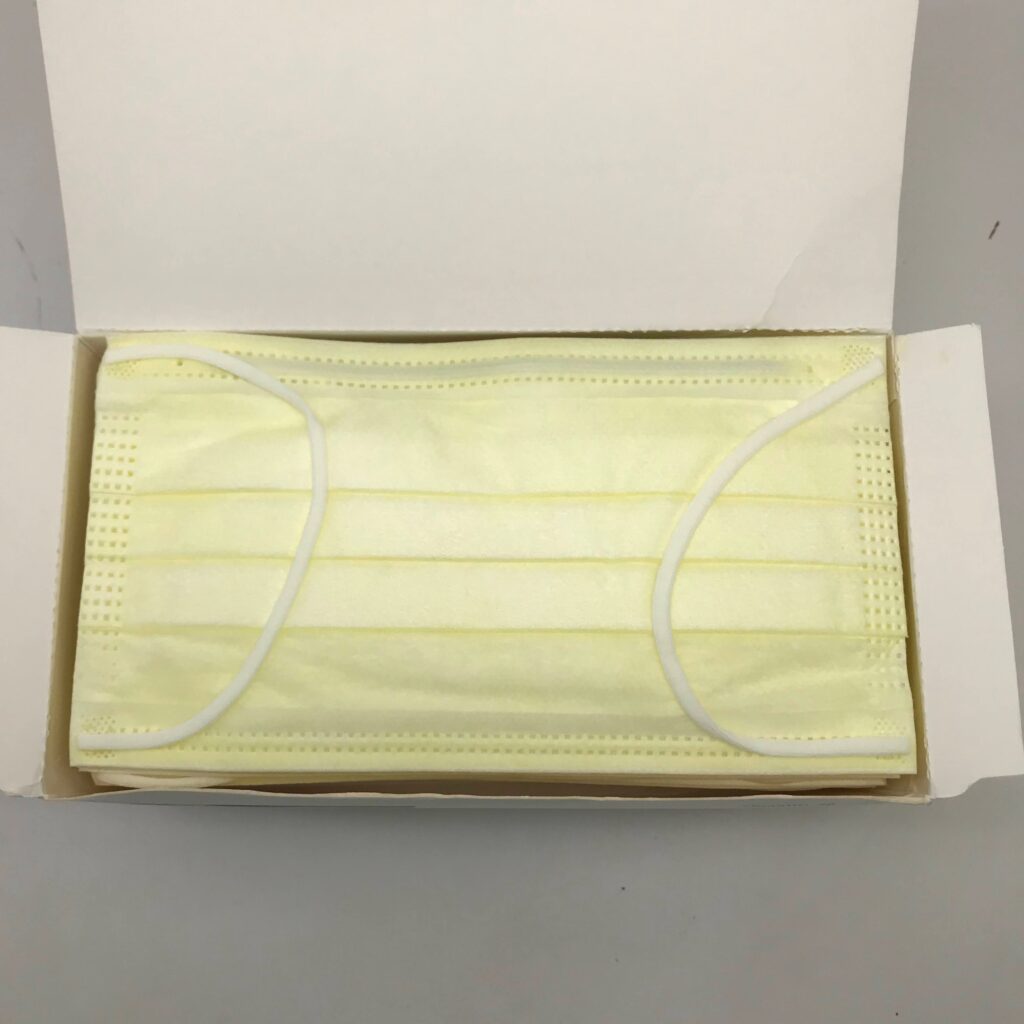 AlphaAir YL1005 Yellow Isolation Mask w\Ear loops (50\box) - GB TECH USA