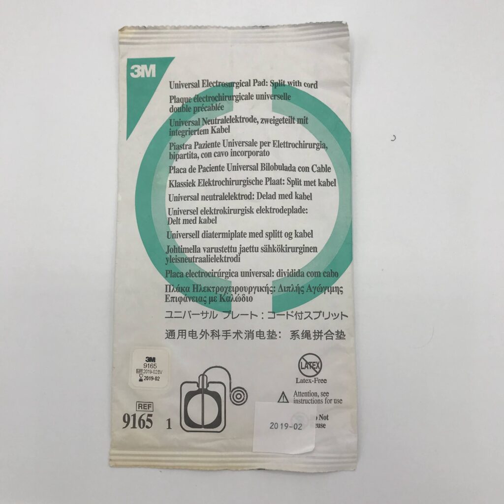 3M 9165 Universal Electrsurgical Pad Split with Cord (x) - GB TECH USA