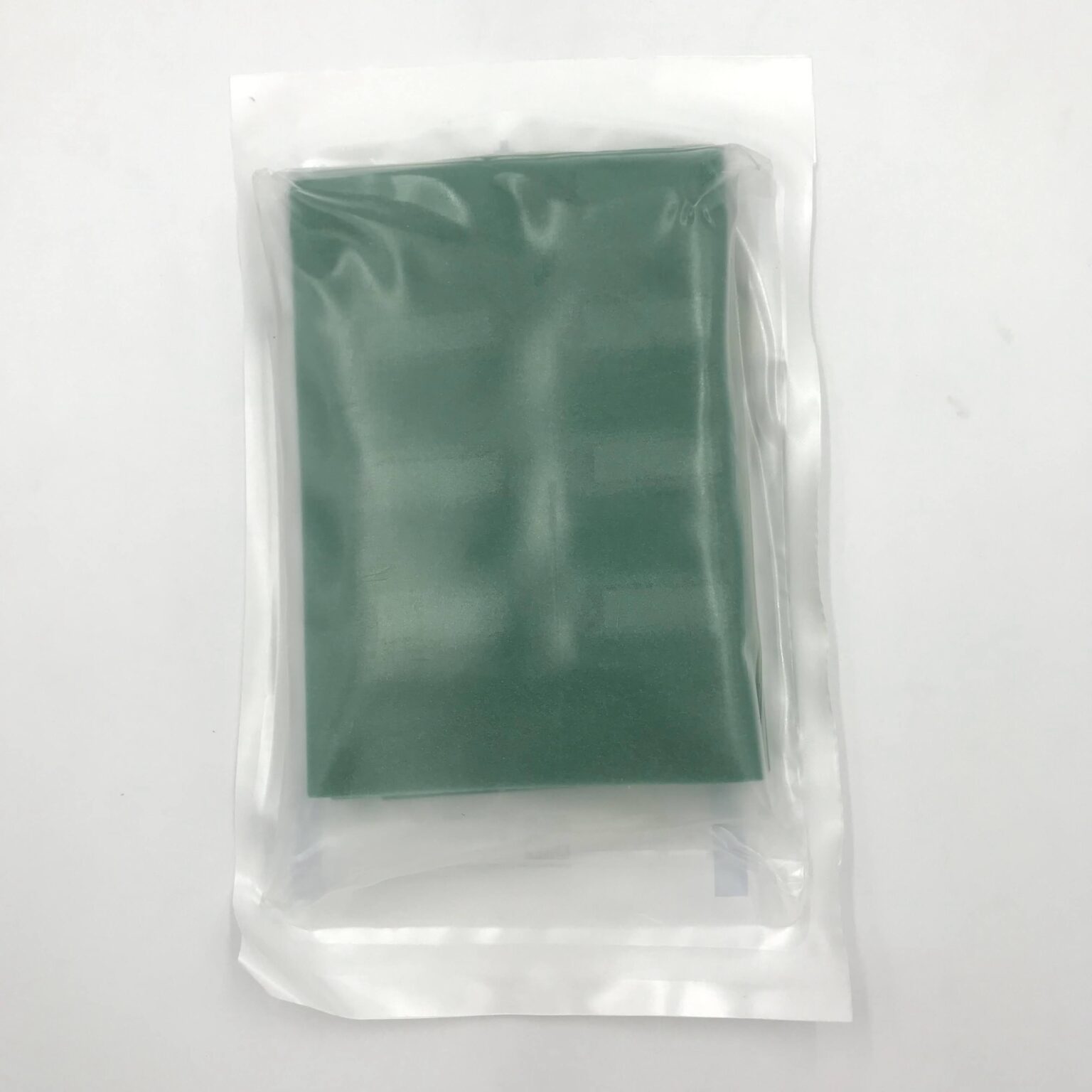 Covidien 31140562 Devon Magnetic Drape, 16inx20in (x) - GB TECH USA