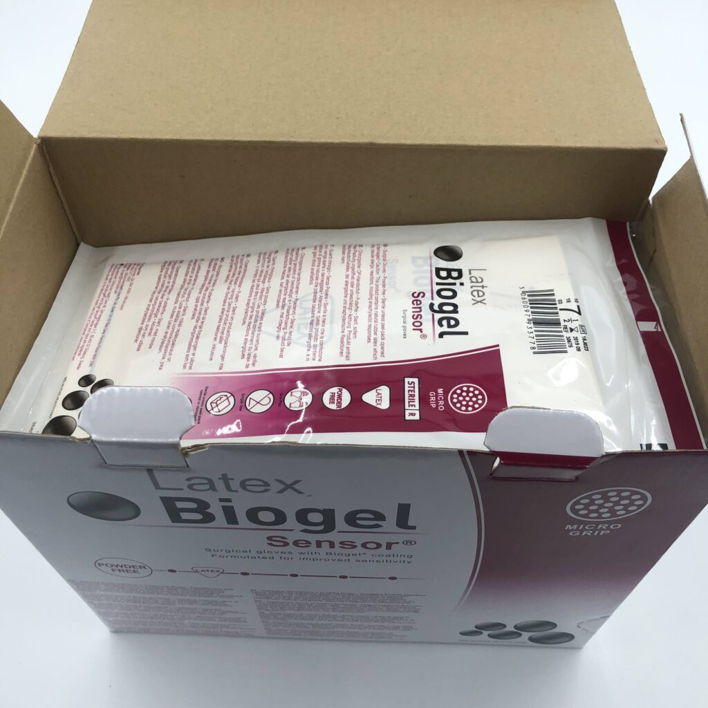 MOLNLYCKE 306575 Biogel Sensor Surgical Gloves, Size 7.5 (50 Pairs/Box ...