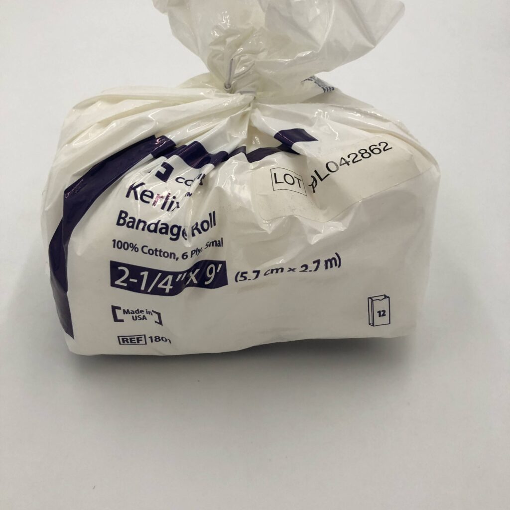 Covidien™ 1801 Kerlix™ Bandage Roll 100% Coton 2-1/4" x 9' (12/Pkg ...