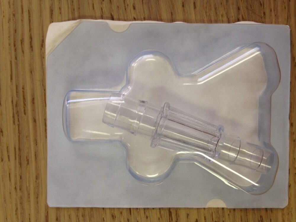 Medtronic 6013 Intersept Tubing Connector 3/8" x 1/2" (x) - GB TECH USA