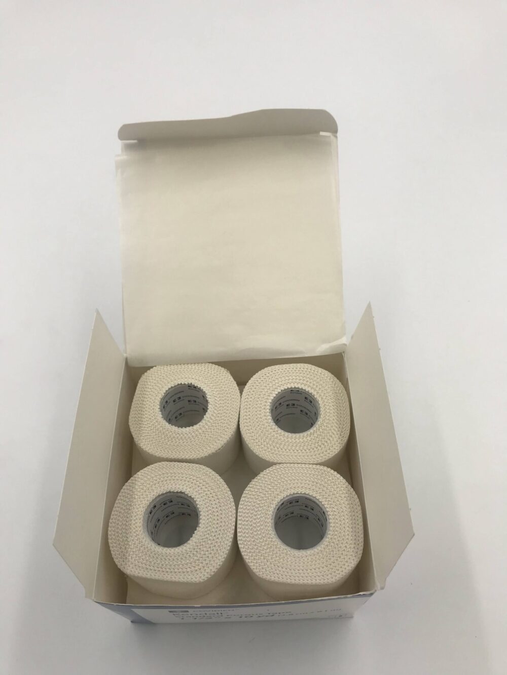 COVIDIEN 3027C Kendall Standard Porous Tape 1-1/2"x10yd (8/Box) - GB ...