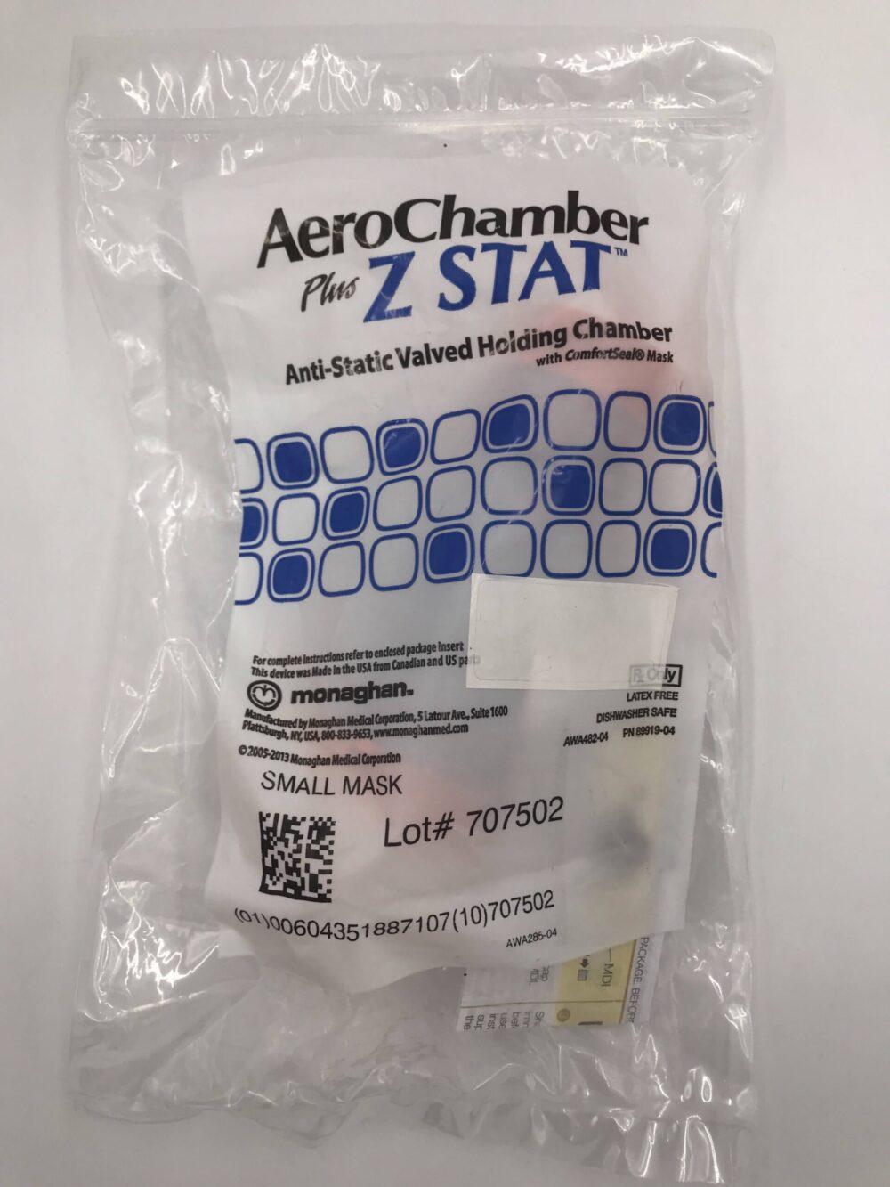 MONAGHAN AWA482-04 AeroChamber Plus Z STAT Anti-Static Valved Holding ...