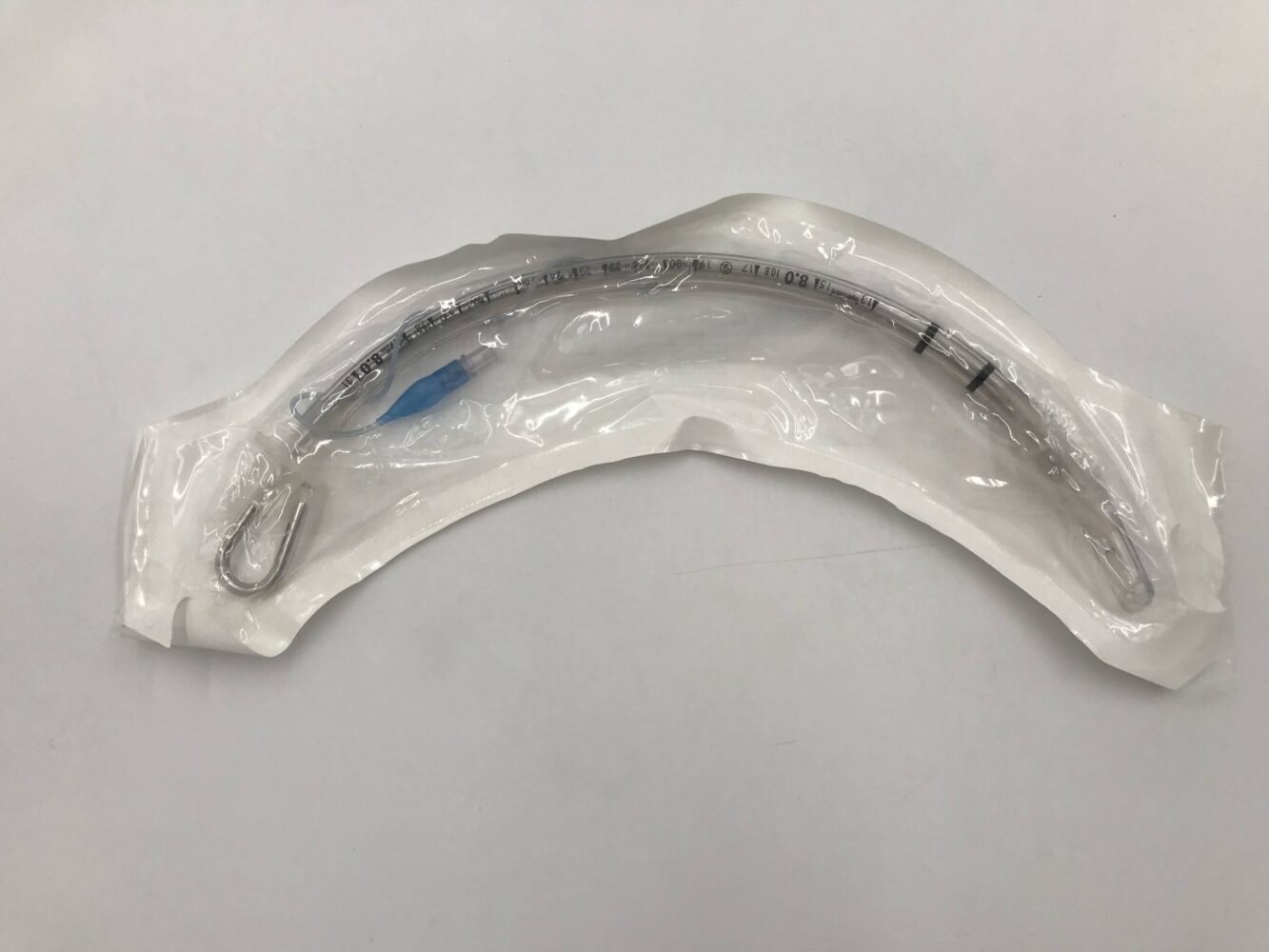 Covidien 18780S Shiley Tracheal Tube with Stylet Murphy Eye 8.0mm I.D ...