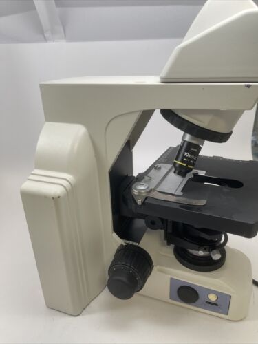 Nikon Eclipse E400 Microscope With 2 Objectives - GB TECH USA