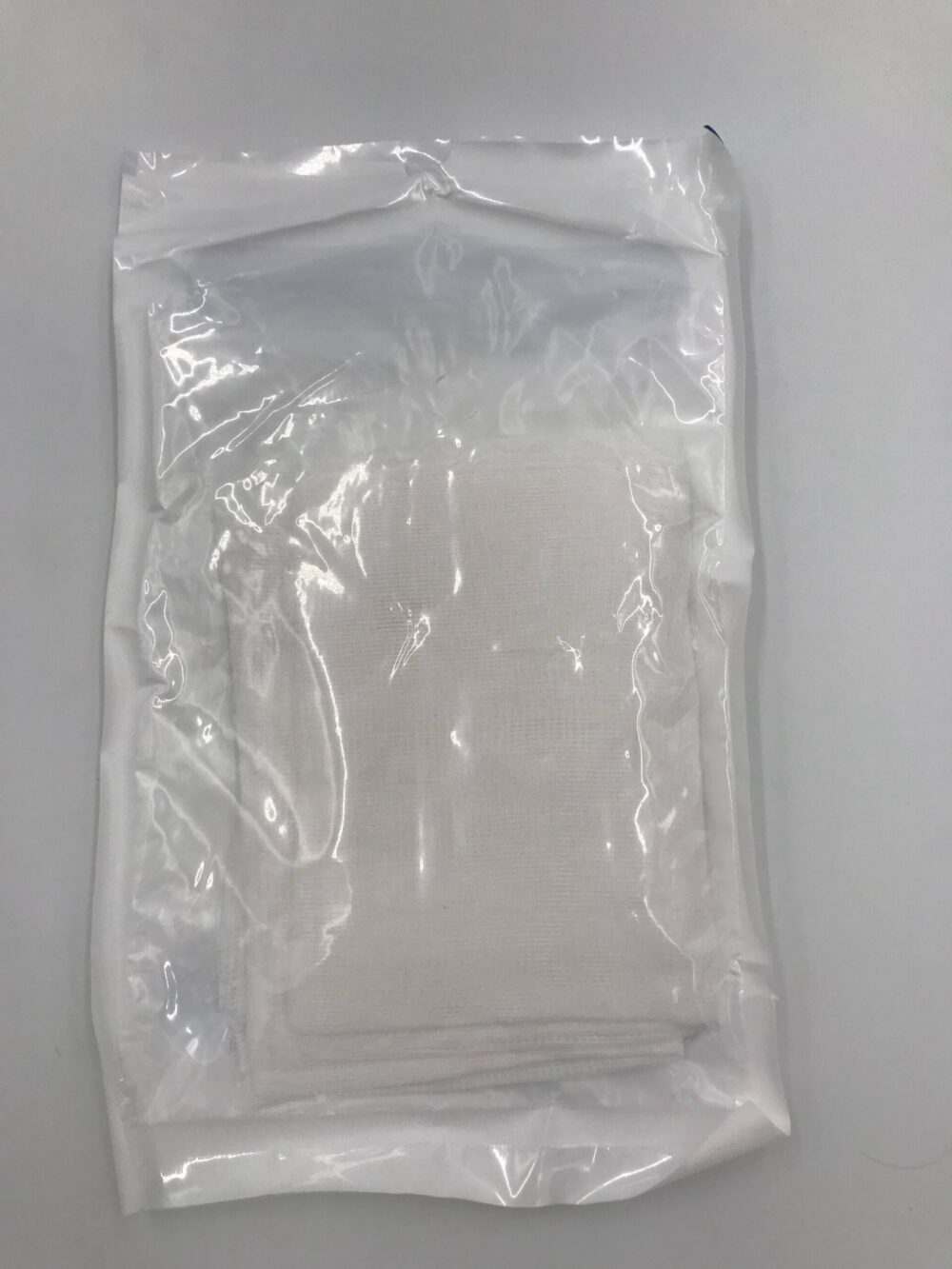 DeRoyal 10-5173 Specialty Absorptive DRSG 18x18 6Ply (2/Pkg) - GB TECH USA