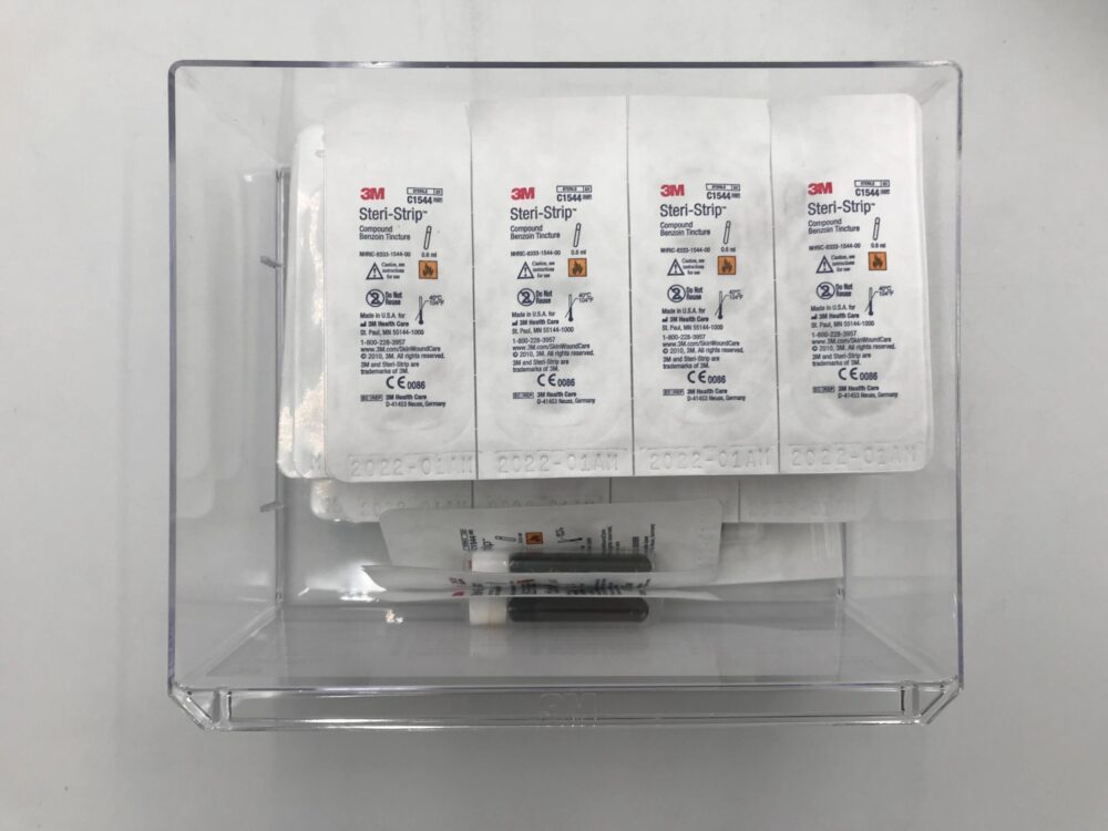 3M C1544 Steri-Strip, Applicator Exterior Sterile 0.6ml (40/Box)(X ...