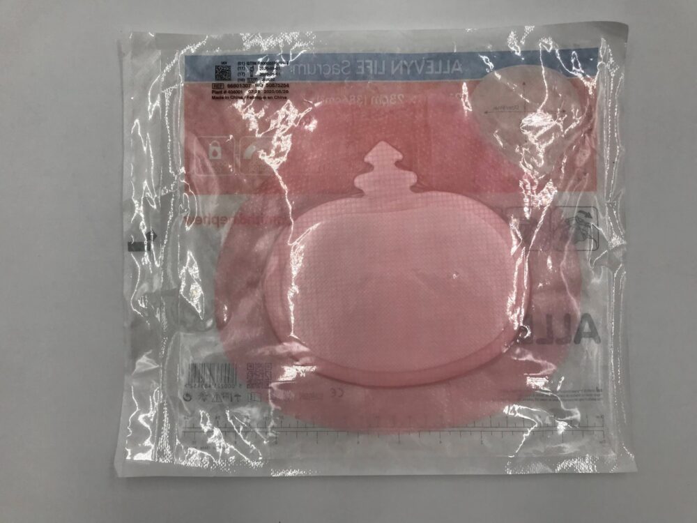 SMITH & NEPHEW 66801307 Allevyn Life Sacrum Silicone Adhesive Lock Away ...