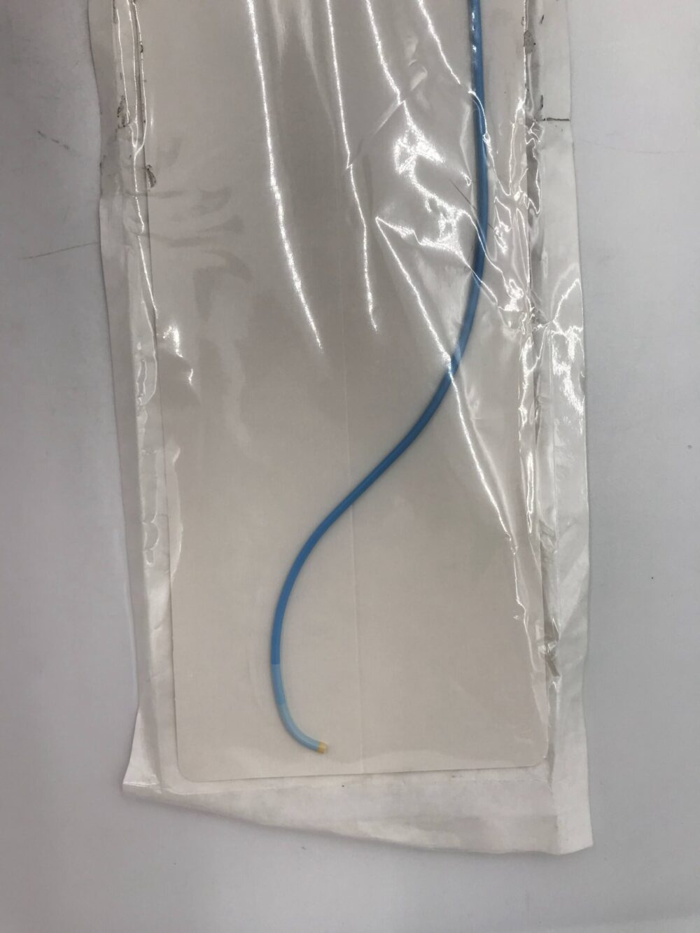 Cordis 588-819 Vista BriteTip Guiding Catheter RCB SH 8F (X) - GB TECH USA