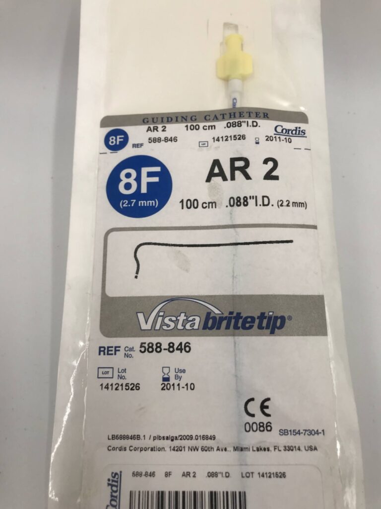 Cordis 588-846 Vista BriteTip Guiding Catheter AR 2 8F (X) - GB TECH USA