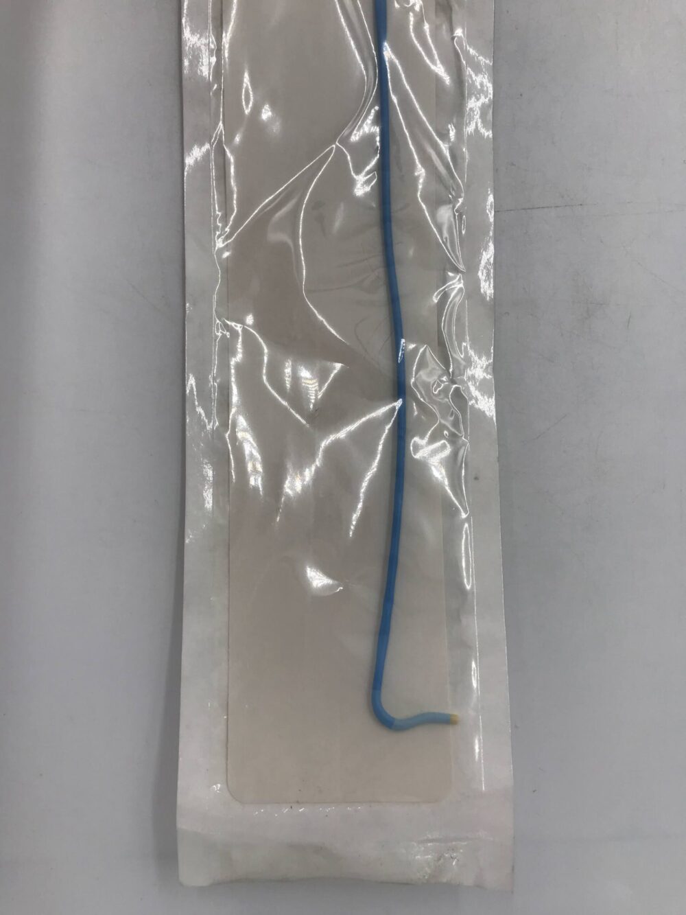 Cordis 588-846 Vista BriteTip Guiding Catheter AR 2 8F (X) - GB TECH USA