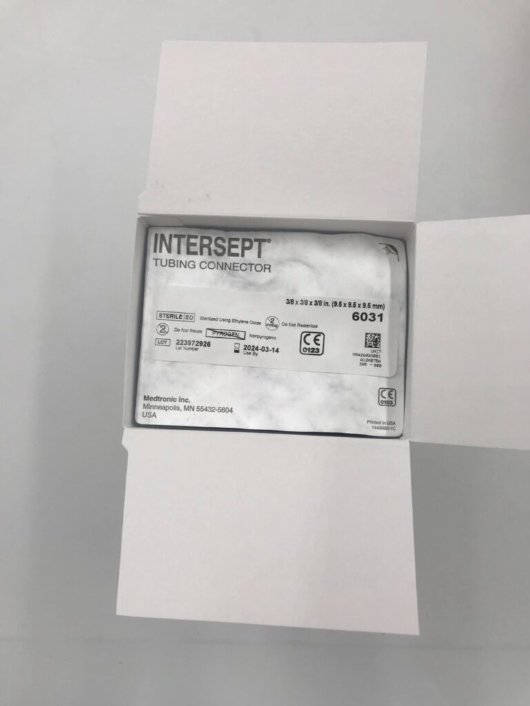 MEDTRONIC 6030 Intersept Equal Y Connector w/o Luer Lock 1/4 x 1/4 x 1 ...