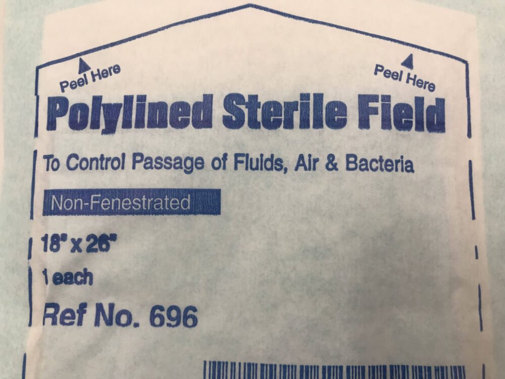 Busse 696 Polylined Sterile Field Non-Fenestrated 18" x 26" (20/Pack ...