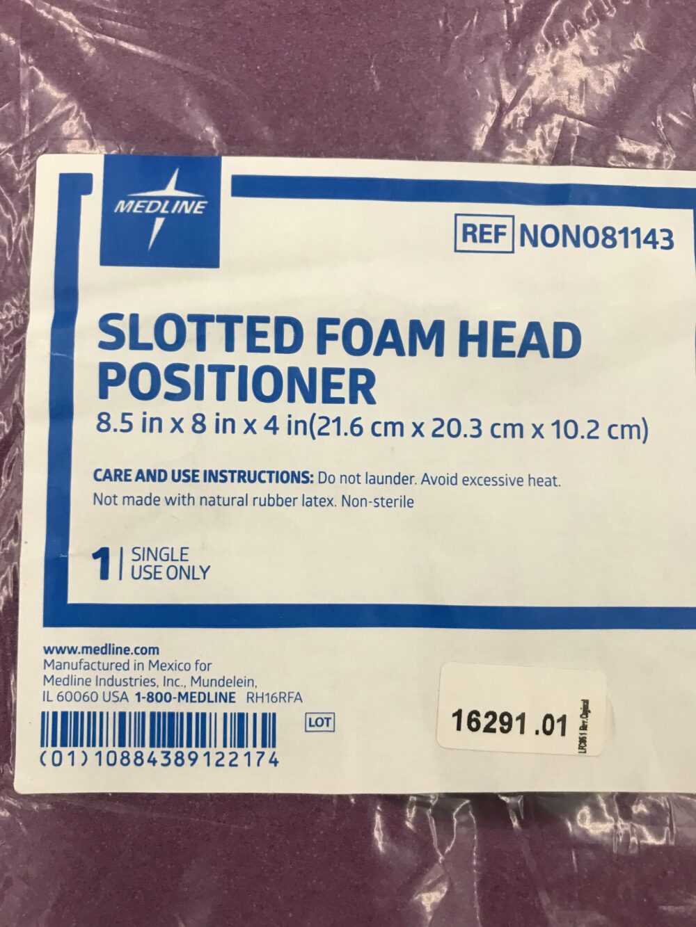 Medline NON081143 Slotted Foam Head Positioner 8.5in x 8in x 4in - GB ...