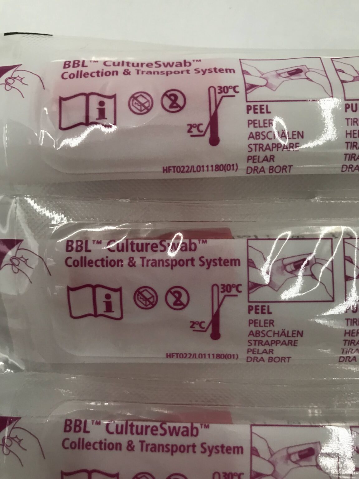 BD 220135 BBL CultureSwab (50/Box) - GB TECH USA