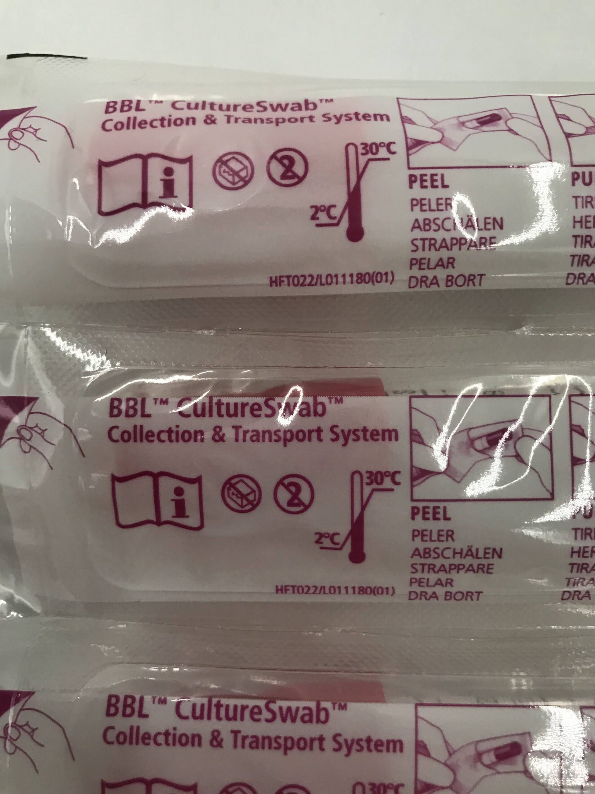 BD 220135 BBL CultureSwab (50/Box) - GB TECH USA