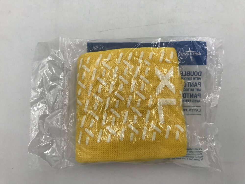 Medline RE12LBM Yellow Double Tread Slippers – GB TECH USA