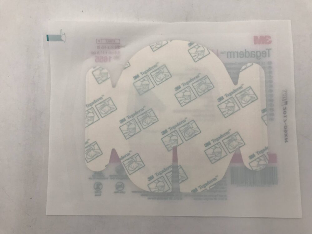 3M 1655 Tegaderm I.V. Transparent Film Dressing with Border 3 1/2in x 4 ...