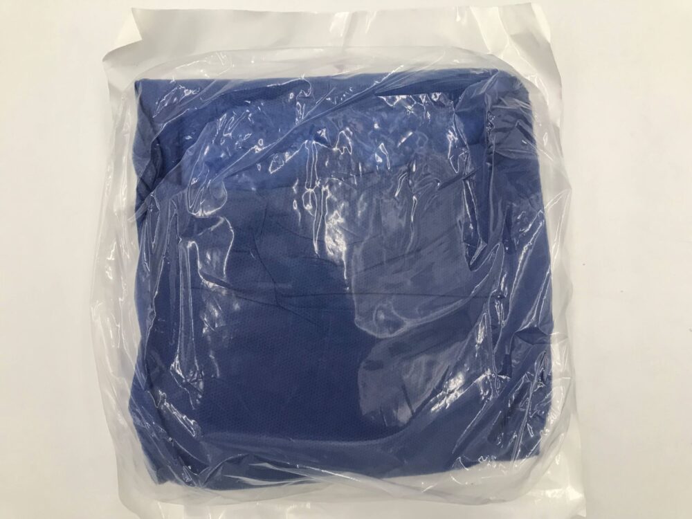 Cardinal Health 9040 Poly Reinforced Surgical Gown Convertors AAMI ...