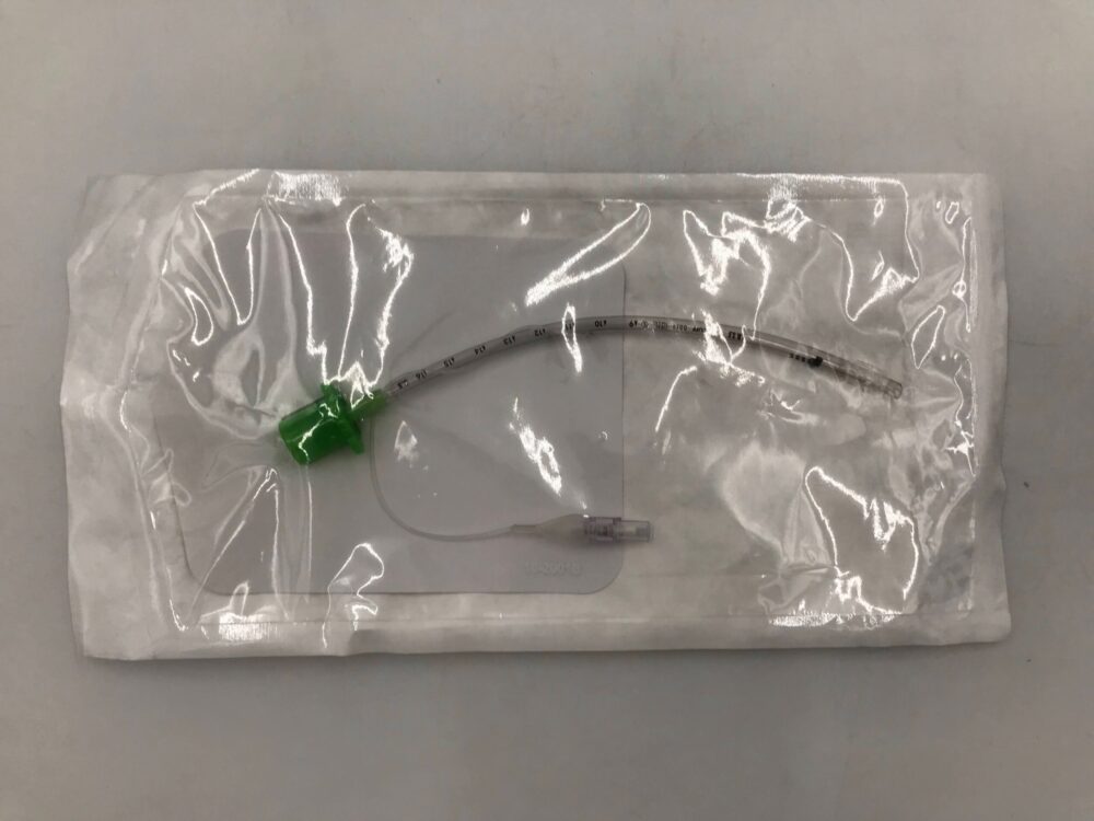 HALYARD 35112 Microcuff Endotracheal Tube for Pediatrics 3.5mm, 8months ...