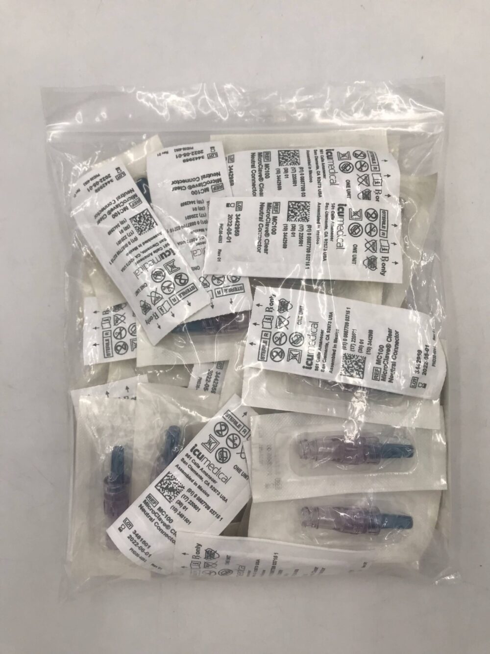 ICU MEDICAL MC100 MicroClave Clear Neutral Connector (50/Bag)(X) - GB ...
