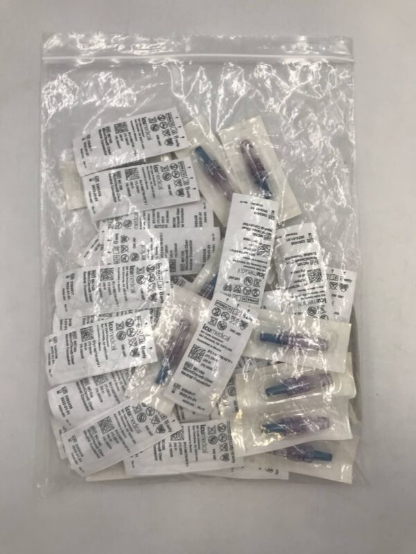 ICU MEDICAL MC100 MicroClave Clear Neutral Connector (46/Bag)(X) – GB ...