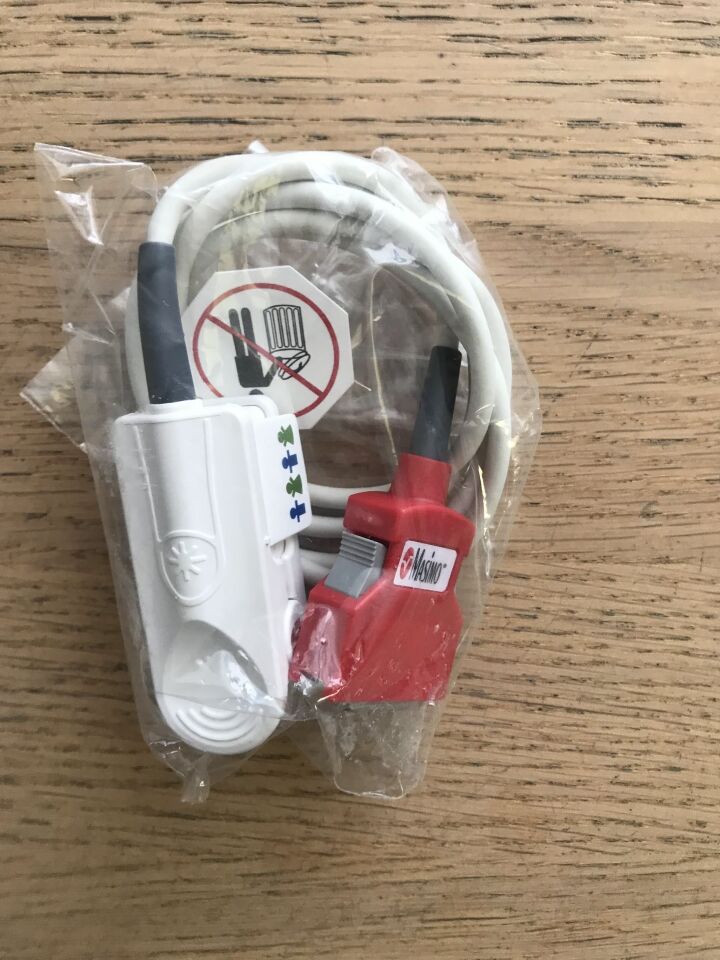 MASIMO 2256 Red DCIP-dc3 SPO2 Pediatric Reusable Sensor, 3Ft/0.9m - GB ...