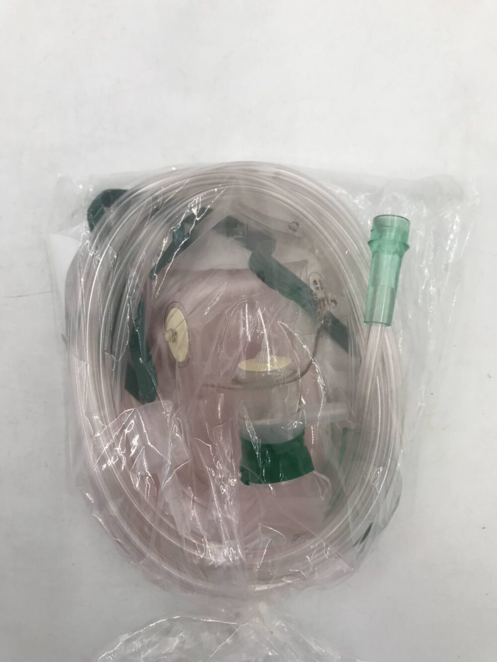 CareFusion 001203 AirLife Adult Oxygen Mask Under The Chin Style 7ft ...