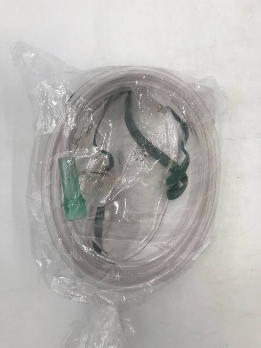 CareFusion 001201 AirLife Adult Oxygen Mask Under The Chin Style 7 ...