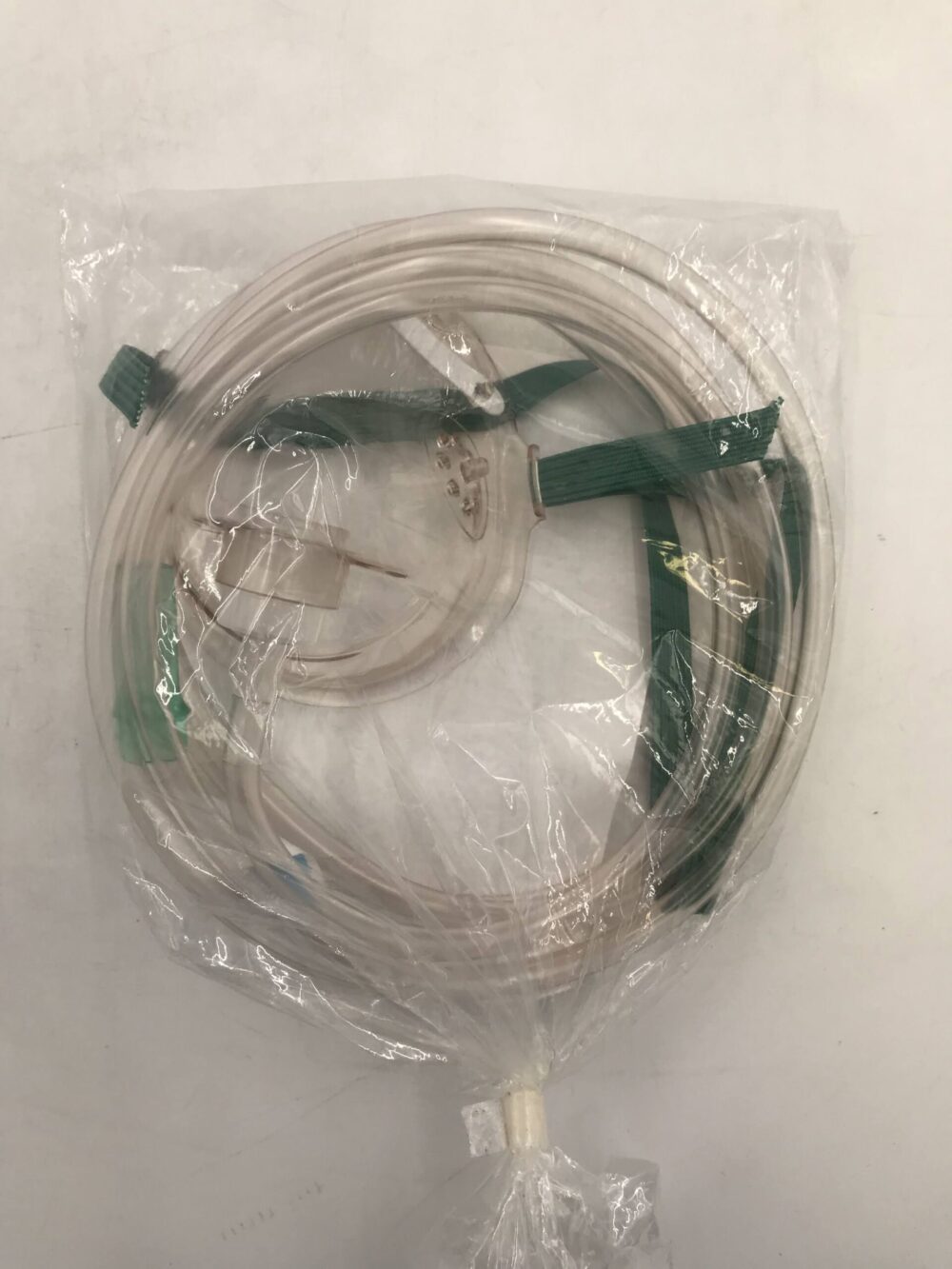 Cardinal Health 001262 AirLife Pediatric Oxygen Mask Under The Chin ...