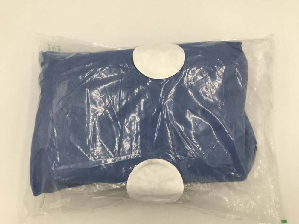 Cardinal Health 59439 Converters Tiburon HD Hip Drape with Pouches AAMI ...