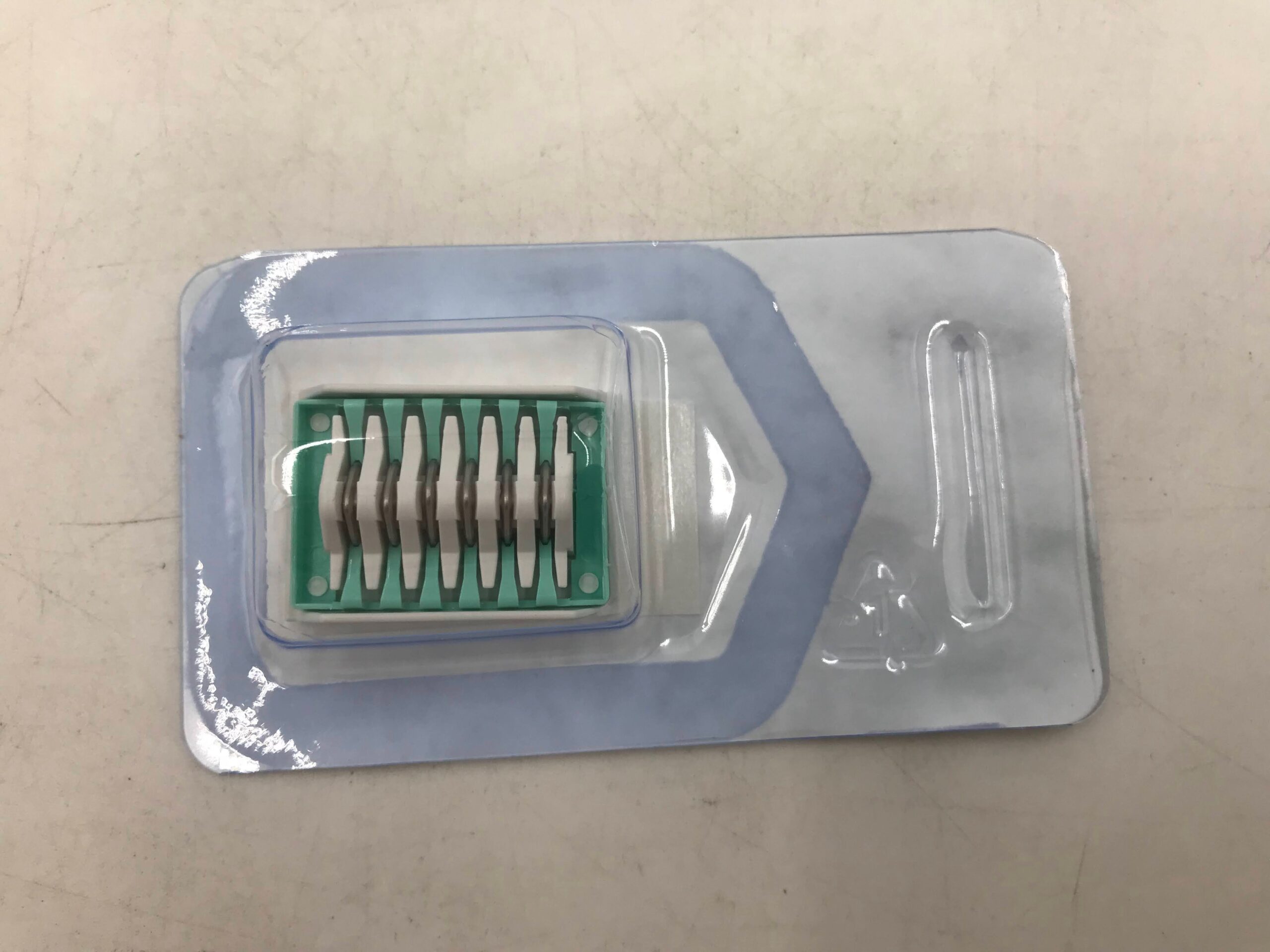 TELEFLEX 003200 Weck Horizon 6 Medium-large Titanium Clips w/ Adhesive ...