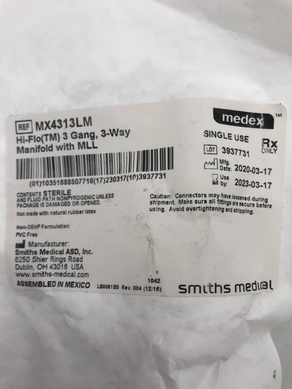 Smiths Medical MX4313LM Hi-Flo (TM) 3 Gang 3-Way Manifold with MLL (X ...